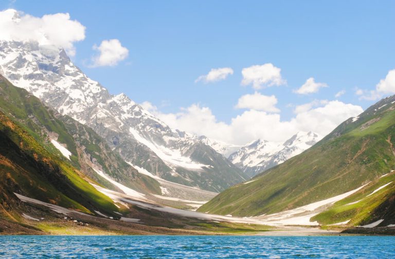 Malika Parbat | Queen of the Mountains in Kaghan