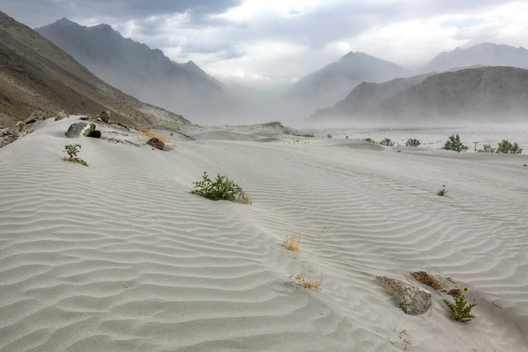 Sarfaranga Desert – The Wondrous Cold Desert in Skardu | Traveler Trails